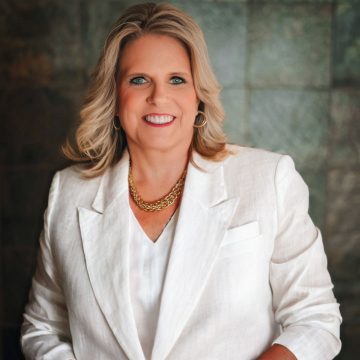 Meet Reneé Moore – Reneé Moore